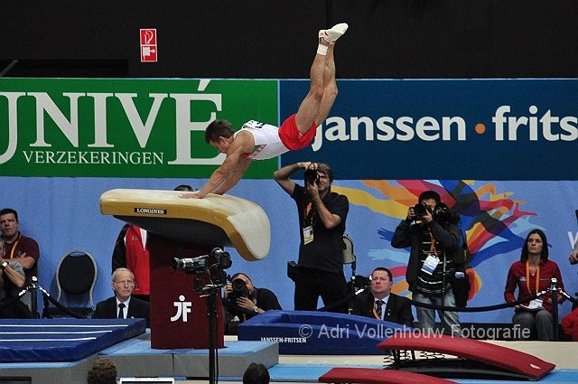 wk turnen 074 kaspiarovich sprong