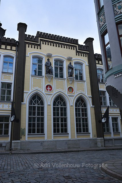 es042 kanuti gilde gebouw tallinn